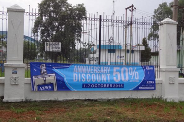 Spanduk Promosi Azwa Parfume Pekanbaru - Advertising Pekanbaru Riau ...