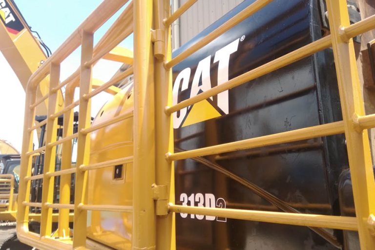 Cetak Logo di Trakindo Pekanbaru - Advertising Pekanbaru Riau ...