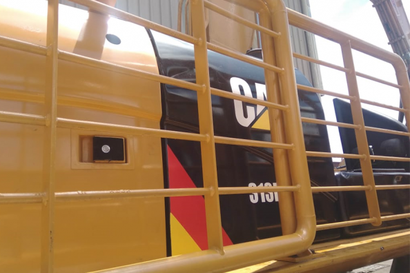 Cetak Logo di Trakindo Pekanbaru - Advertising Pekanbaru Riau ...